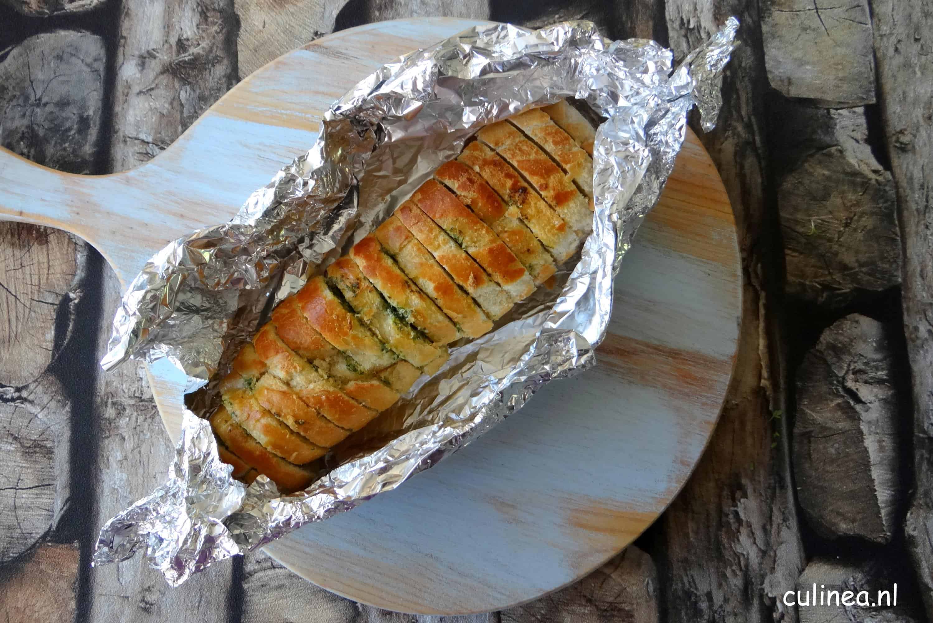Stokbrood met Kruidenboter zelf maken | Culinea.nl