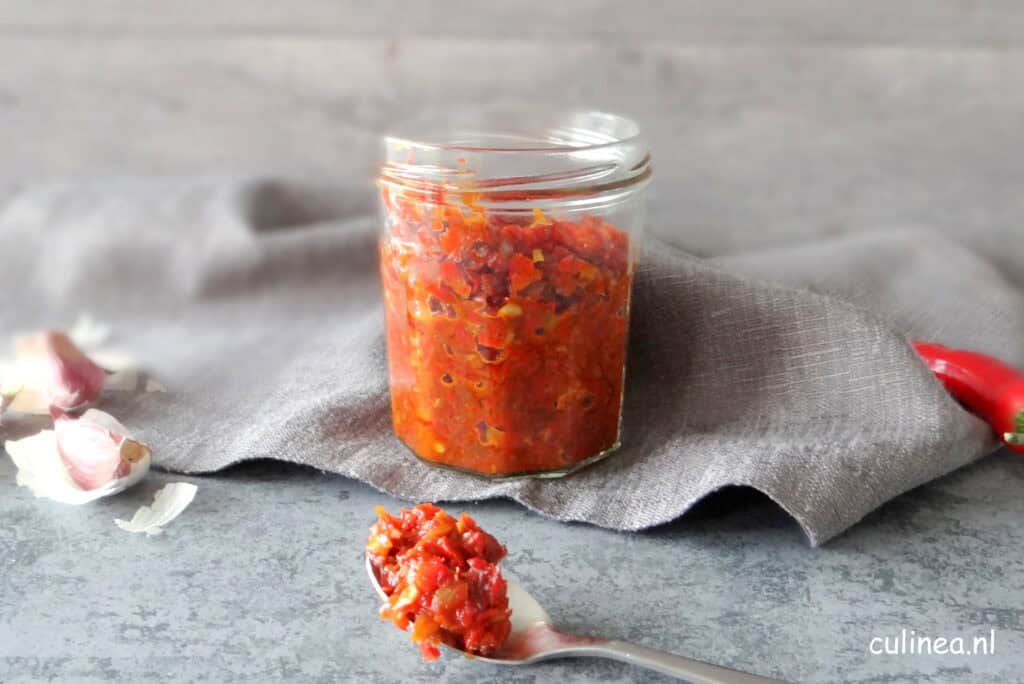 Pittige sauzen die je op voorraad zou moeten hebben | Culinea.nl;