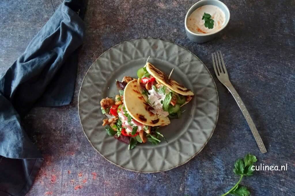 Pita met gyros kip en yoghurtsaus 8 (Copy) | Culinea.nl; Pita met gyros kip en yoghurtsaus 8 (Copy) | Culinea.nl;