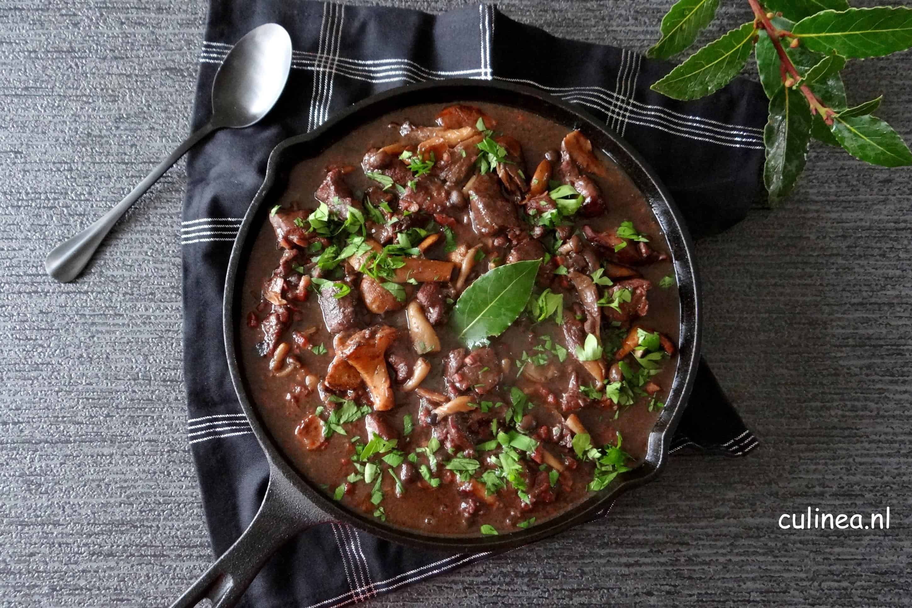 Hoe maak je het lekkerste stoofvlees wild | Culinea.nl;