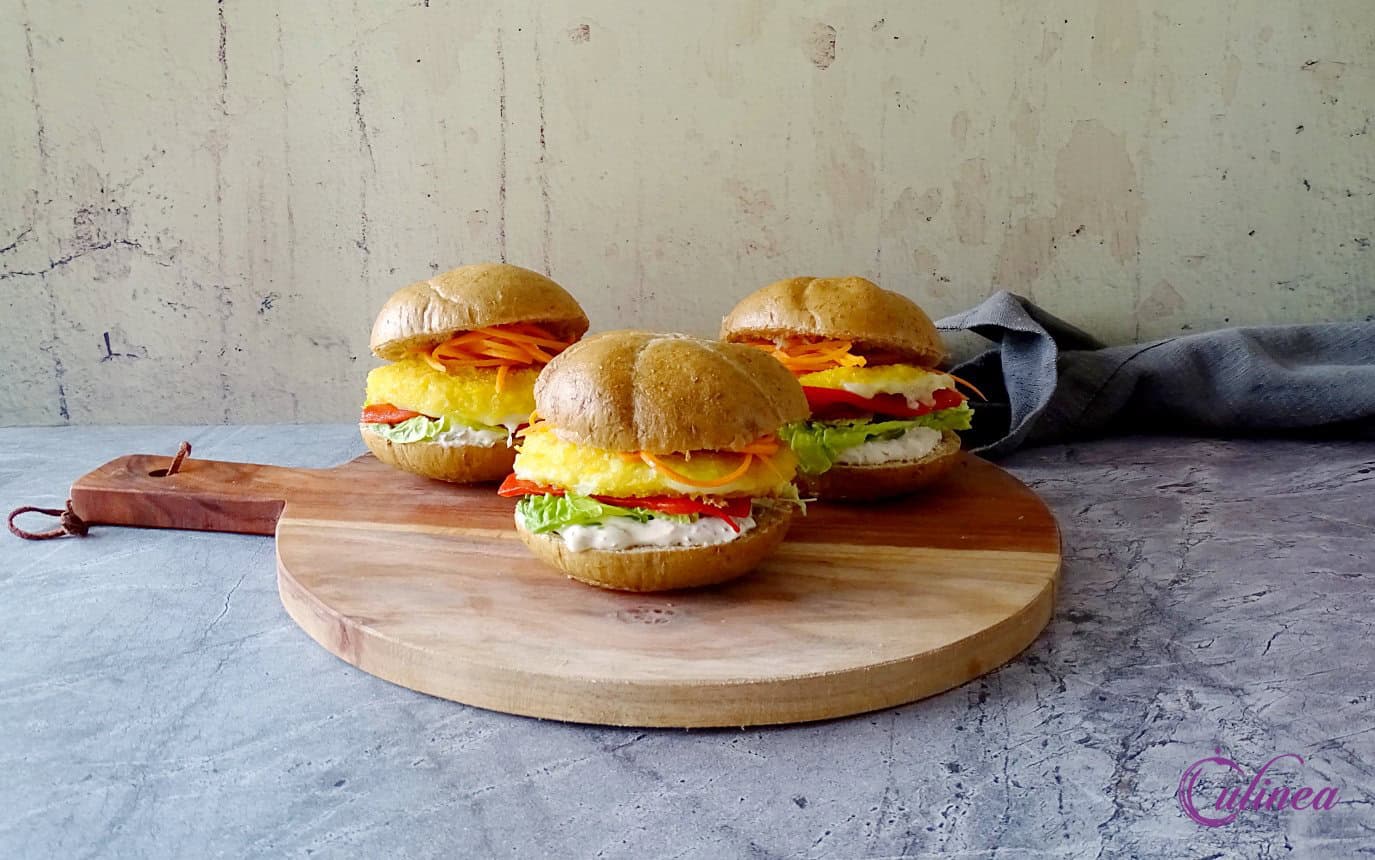 Vegetarisch Broodje Kaasschnitzel | Culinea.nl;